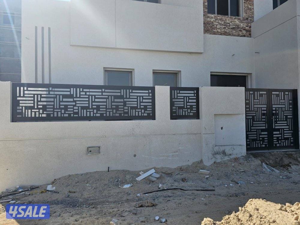 iron work in Kuwait، رقم:19477408