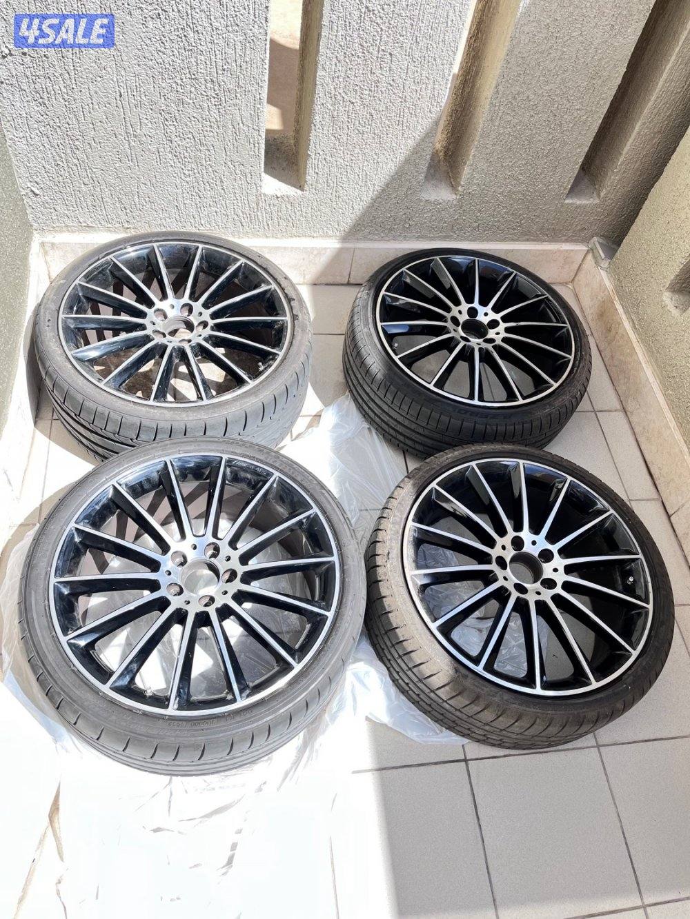 Mercedes E300 coupe rims tires size 20, No:19775087