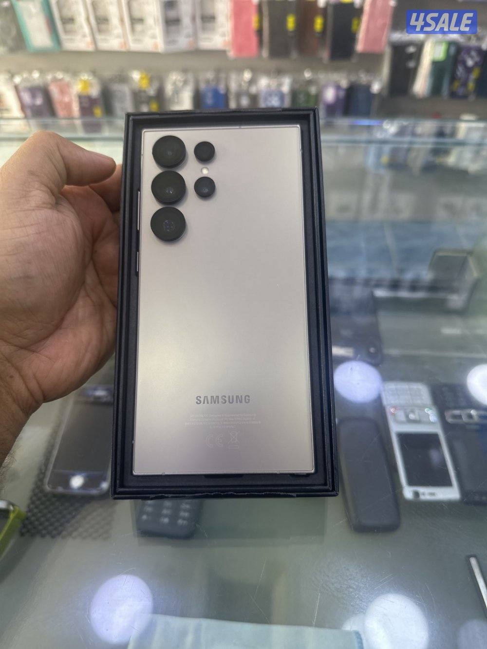 Samsung Galaxy S24 Ultra 256GB with Box, No:19875471