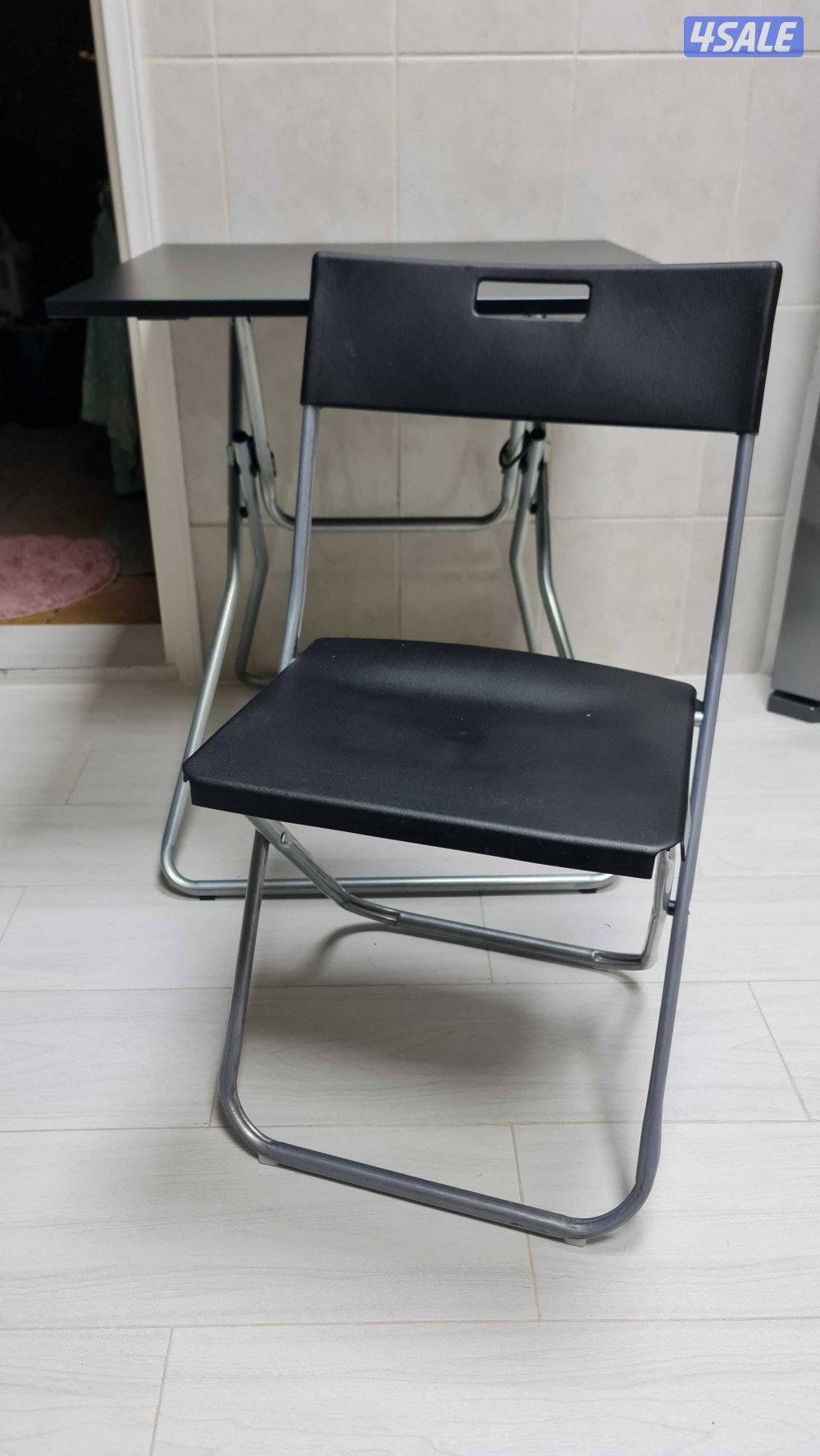 FOR SALE: Folding Table 1 Chair (Black, New) Brand N, No: